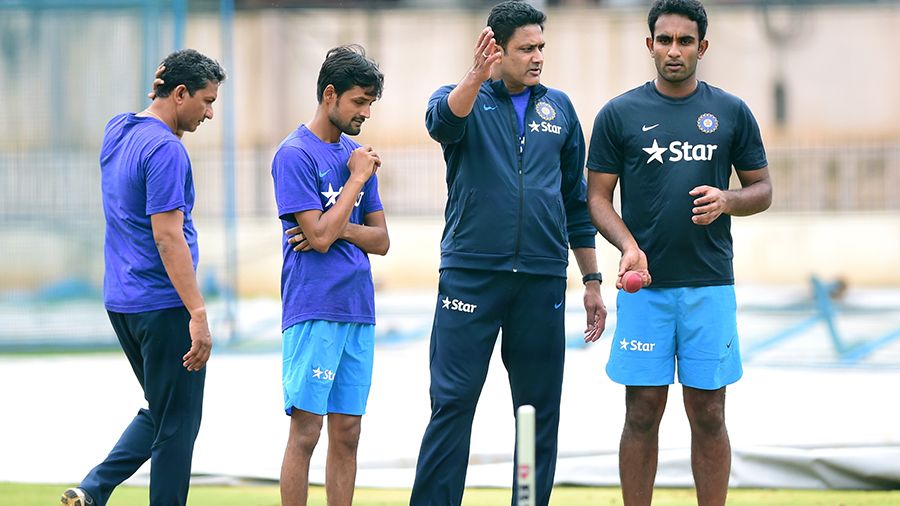 India coach Anil Kumble wants team to pursue the 'Indian way ...