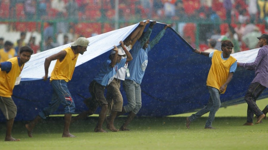 How a brief shower became a long delay | ESPNcricinfo