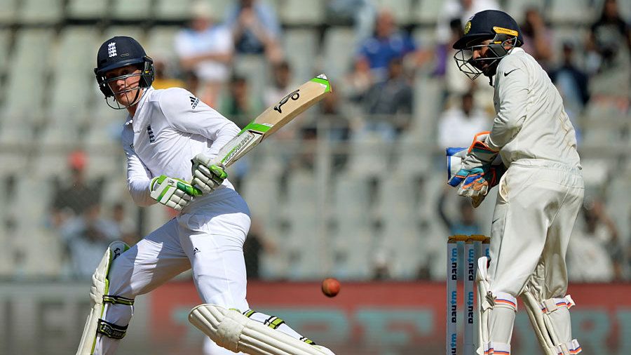 Ray Jennings in the dark for Keaton Jennins's debut ton | ESPNcricinfo