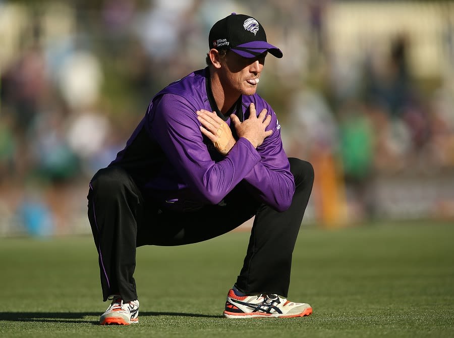 Football and high jump join the cricket festivities | ESPNcricinfo.com