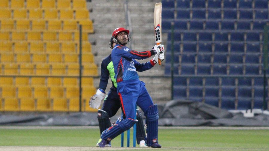 Mohammad Nabi hits Jacob Mulder for six in the 17th over | ESPNcricinfo.com