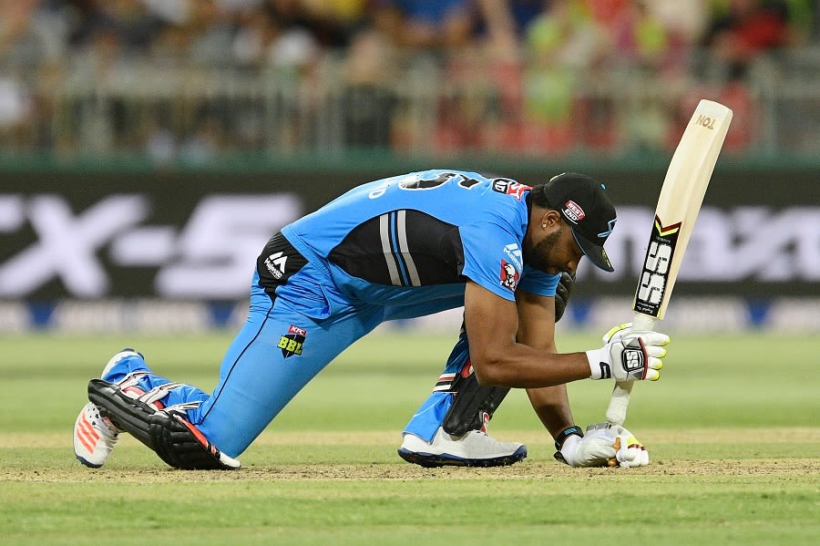 Taking guard: Kieron Pollard does it the old West Indian way ...