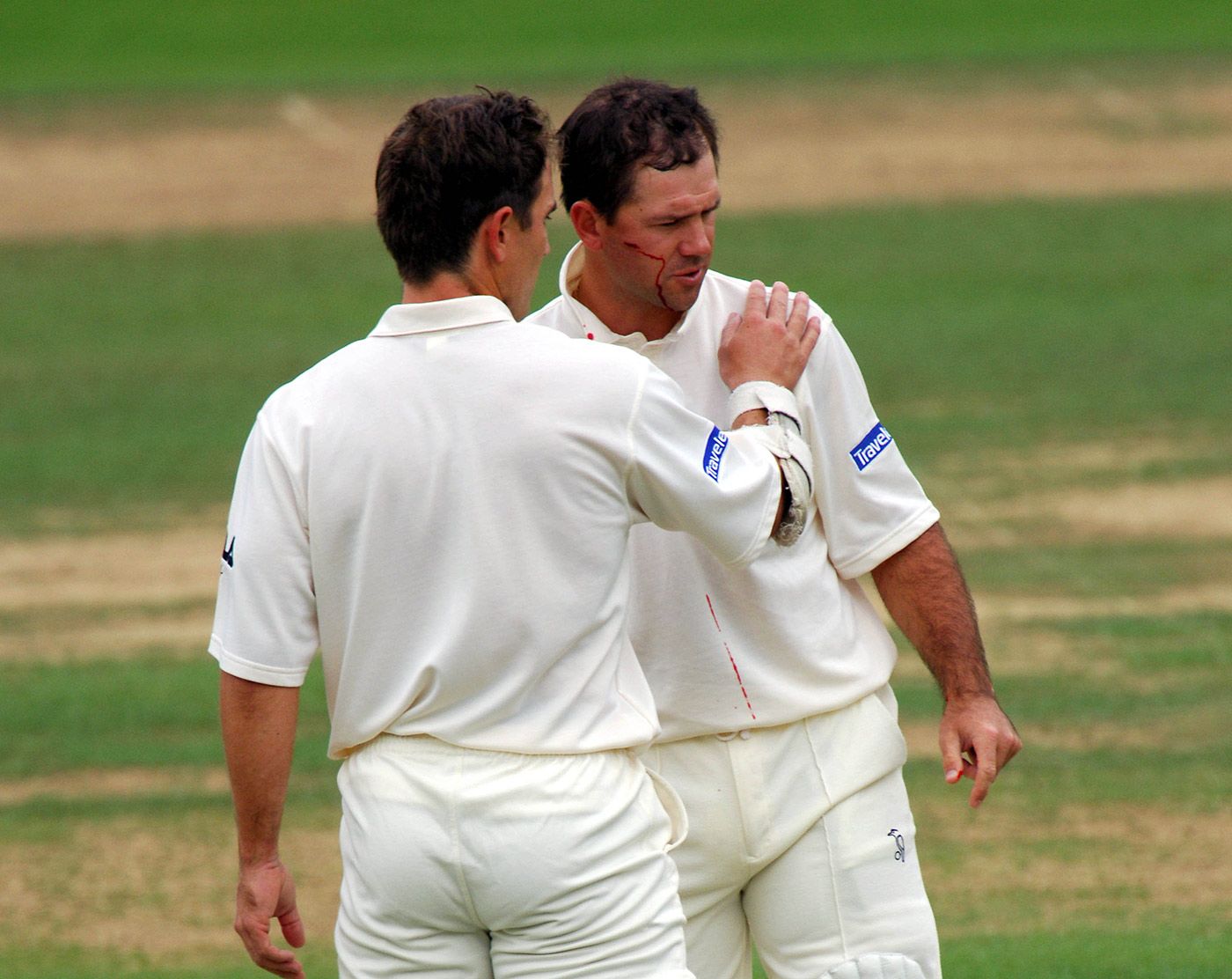 Ricky Ponting talks to Justin Langer | ESPNcricinfo.com Ricky Ponting talks to Justin Langer | ESPNcricinfo.com