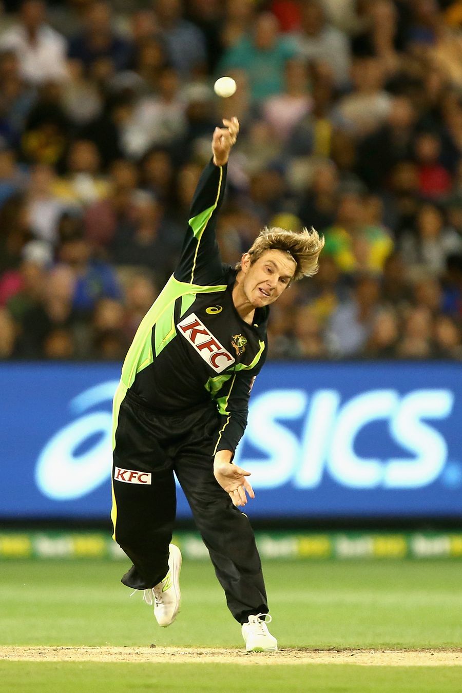 Adam Zampa gets into his delivery stride | ESPNcricinfo.com