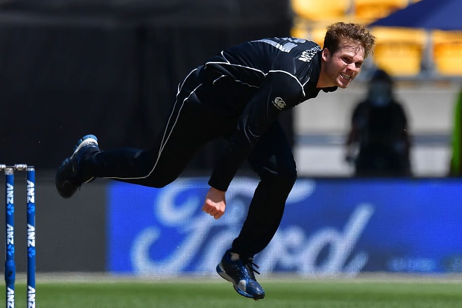 Lockie Ferguson delivers a ball | ESPNcricinfo.com