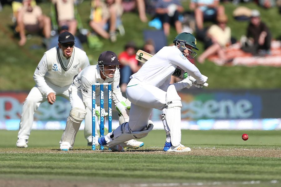 Quinton de Kock reaches out for a drive | ESPNcricinfo.com