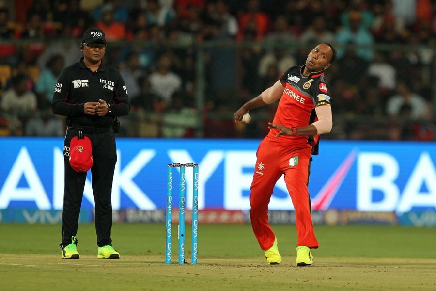 Samuel Badree gets into his delivery stride | ESPNcricinfo.com