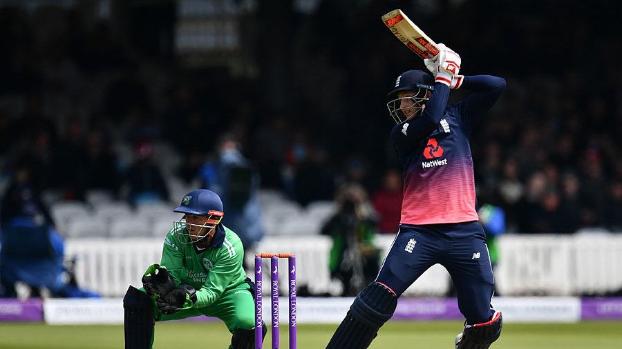 England beat Ireland, England won by 85 runs
