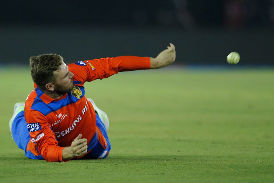 Aaron Finch made an acrobatic stop at the boundary | ESPNcricinfo.com