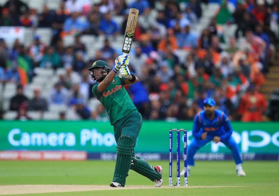 Sabbir Rahman lofts over the infield | ESPNcricinfo.com