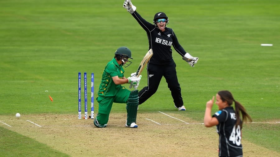 NZ W Vs PAK W Cricket Scorecard 2nd ODI At Sharjah November 02 2017 nz-w-vs-pak-w-cricket-scorecard-2nd-odi-at-sharjah-november-02-2017