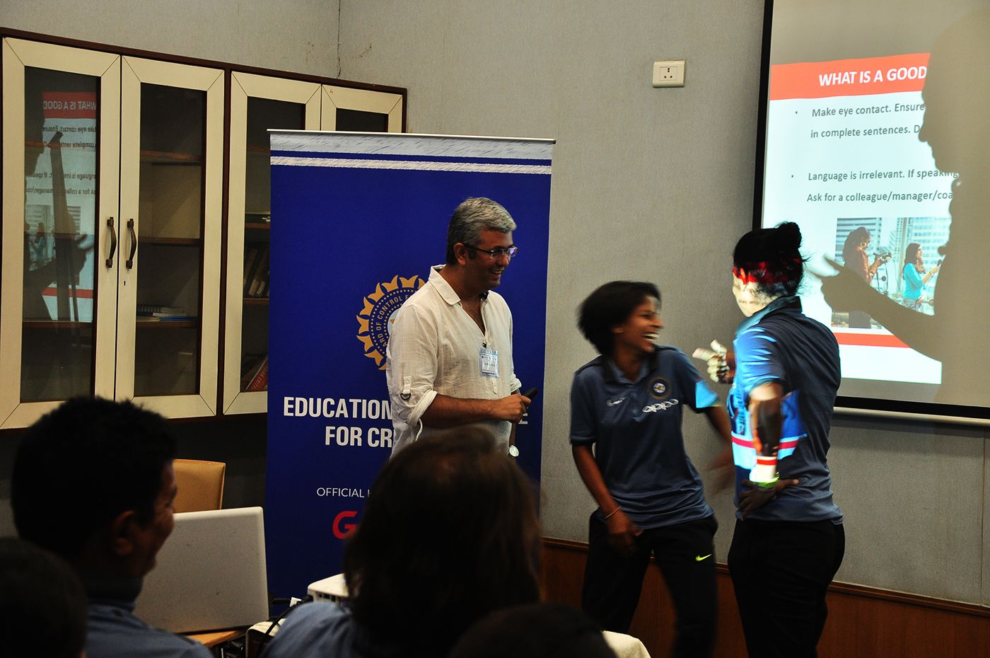 Poonam Yadav (middle) shares a laugh with Mithali Raj and Gaurav Kalra | ESPNcricinfo.com