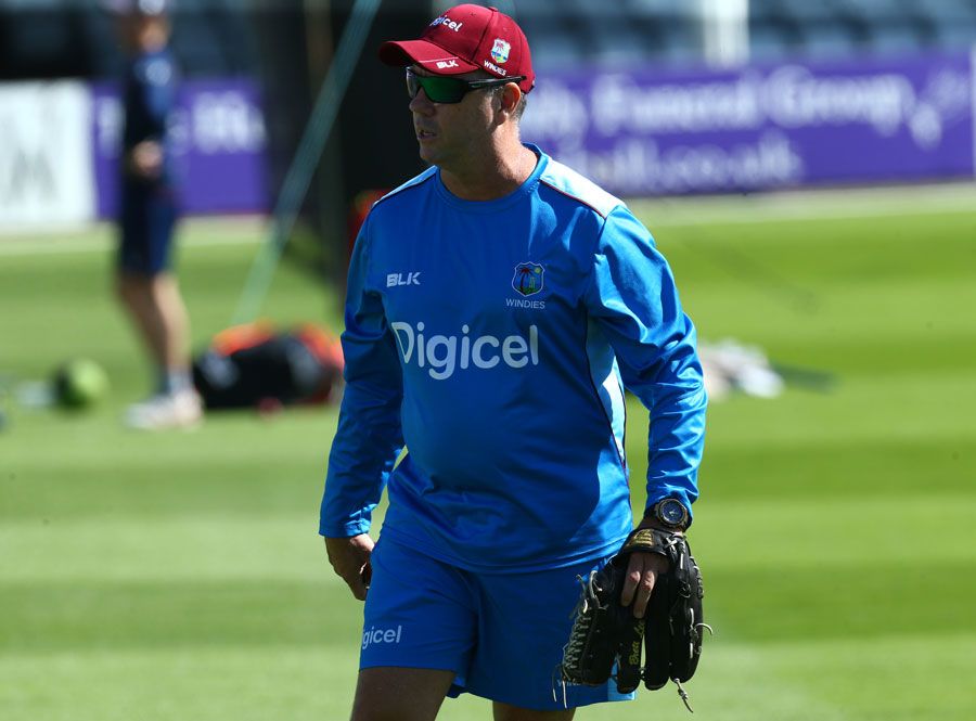 Stuart Law leads a team drill before play | ESPNcricinfo.com
