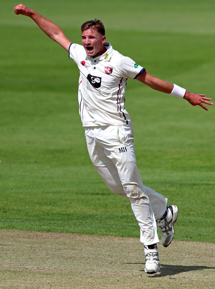 Charlie Hartley claimed four wickets | ESPNcricinfo.com