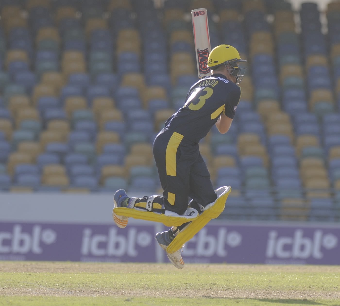 Brad Taylor goes airborne and pulls | ESPNcricinfo.com