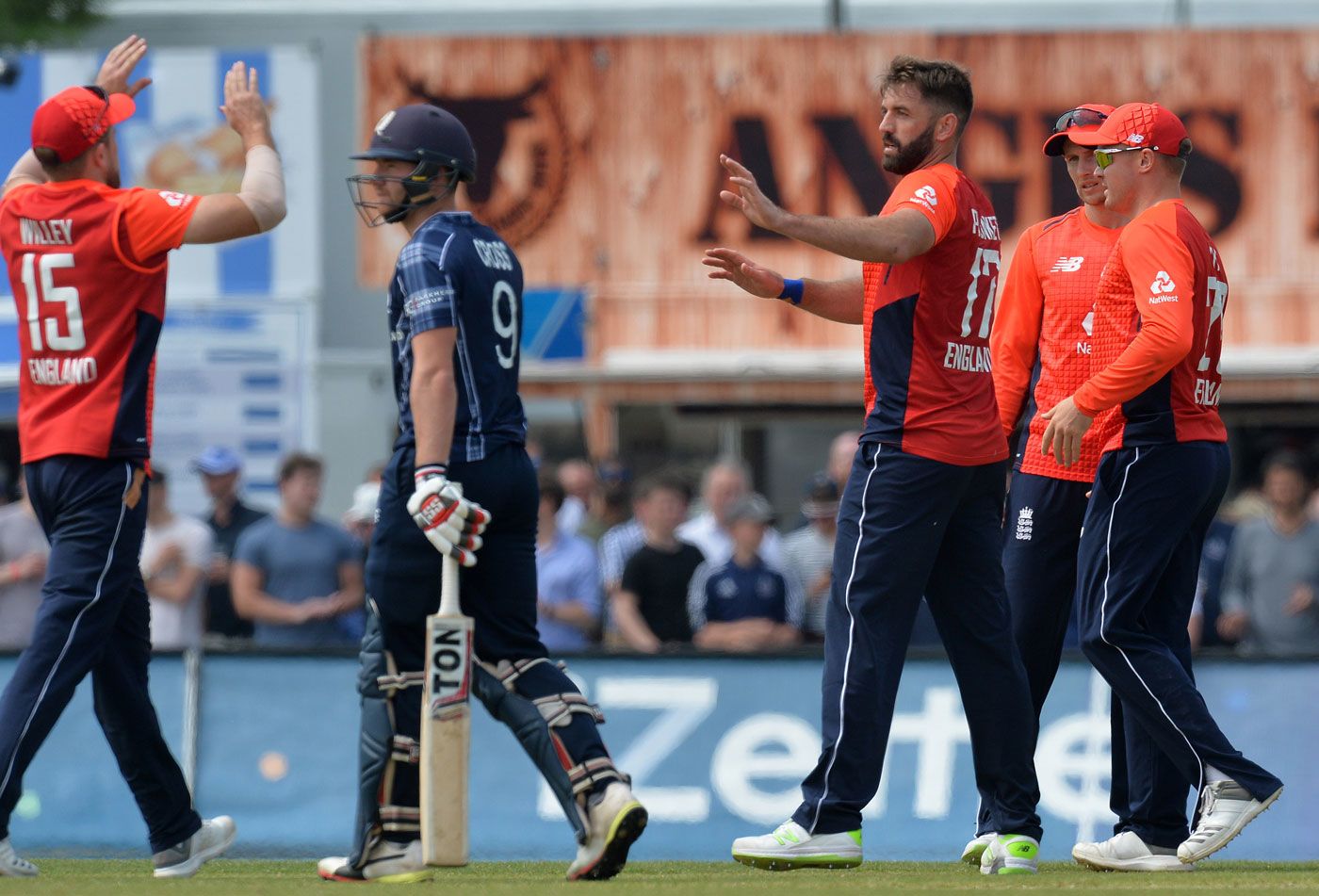 Matt Cross was removed by Liam Plunkett | ESPNcricinfo.com