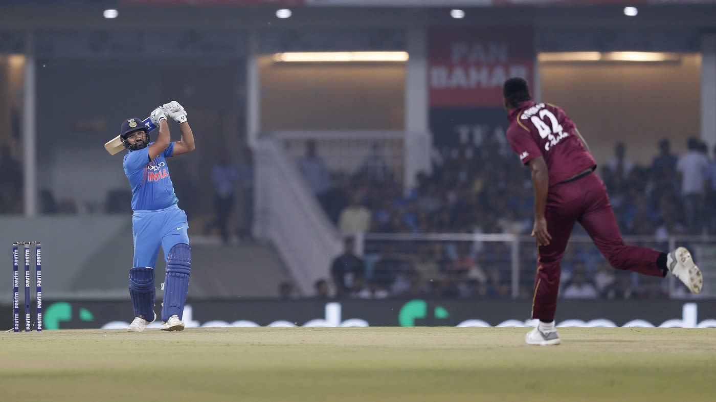 The Bumrah-Pollard collision | ESPNcricinfo.com