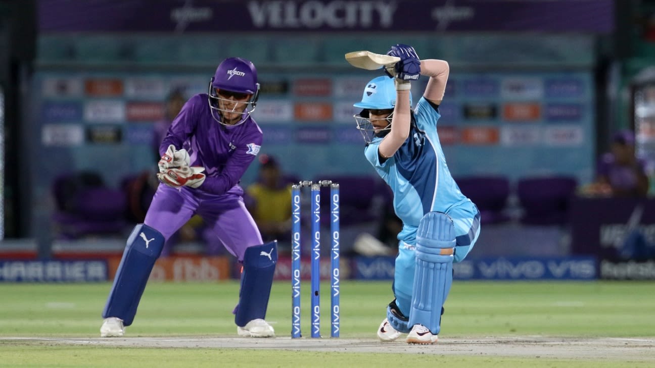 Overs Comparison - Supernovas vs Velocity 3rd Match 2019 - Cricket ...