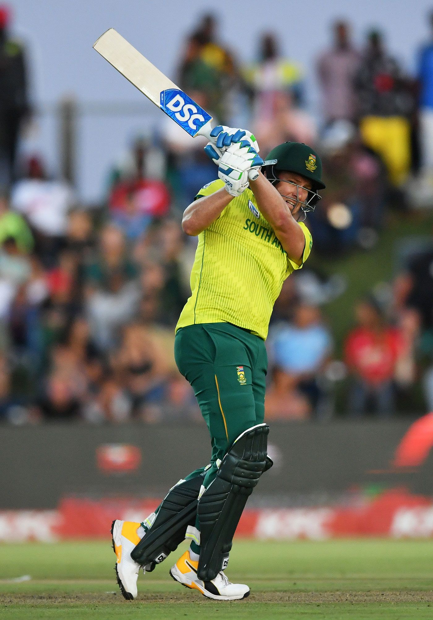 David Miller pulls through the leg side | ESPNcricinfo.com