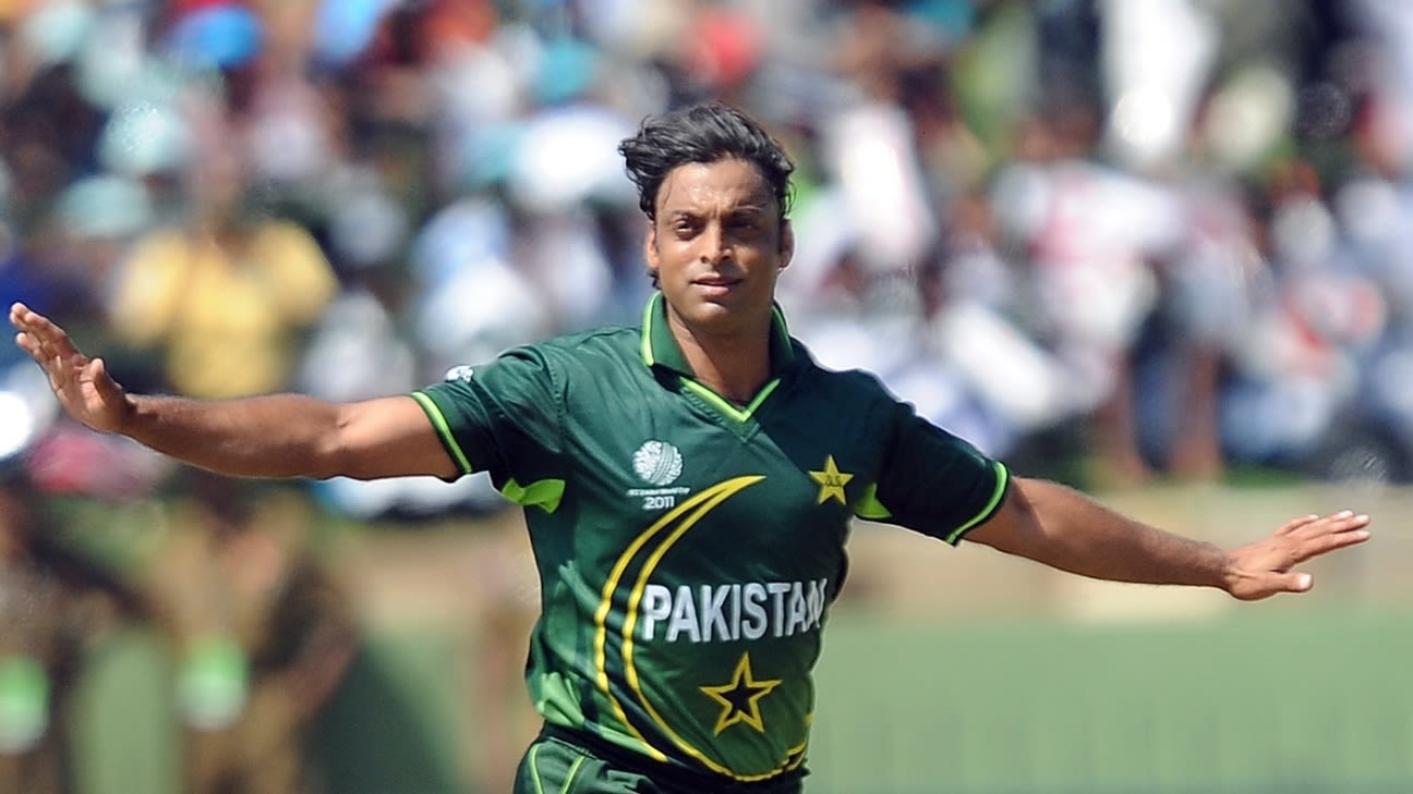The Buzz - The Rawalpindi Express takes the subway | ESPNcricinfo