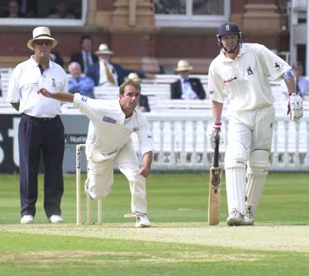 Mike Smith bowling from the Pavilion end at Lord's | ESPNcricinfo.com