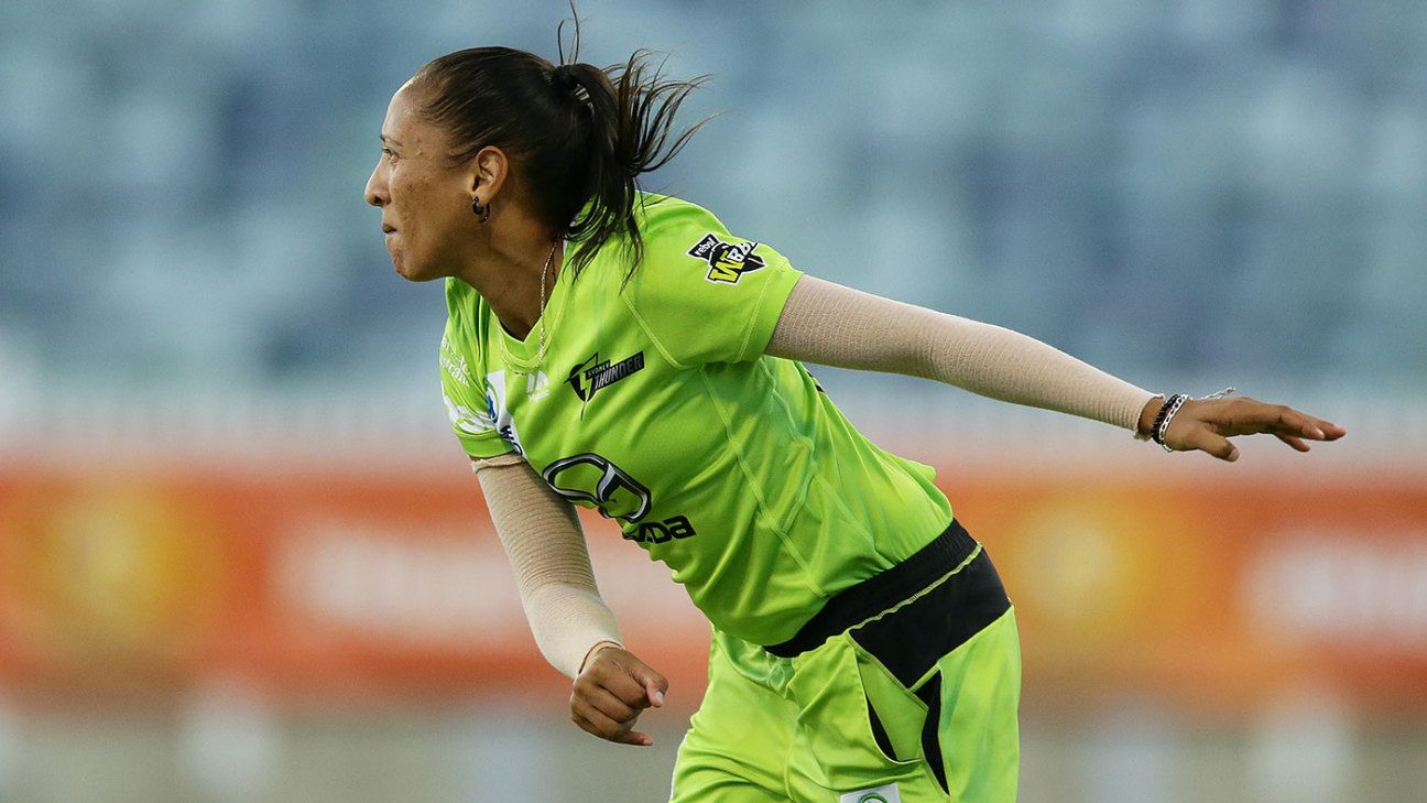 Shabnim Ismail returns for another season at the Sydney Thunder ...