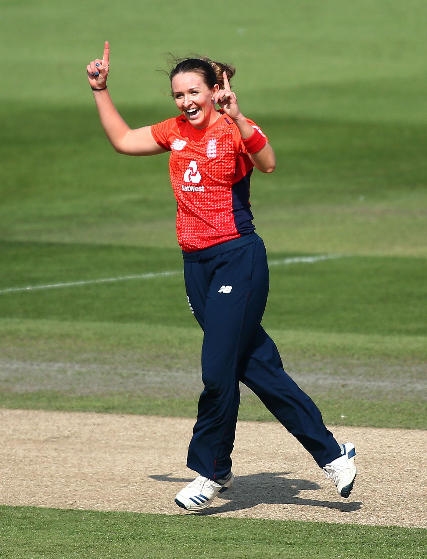 Kate Cross celebrates a wicket | ESPNcricinfo.com