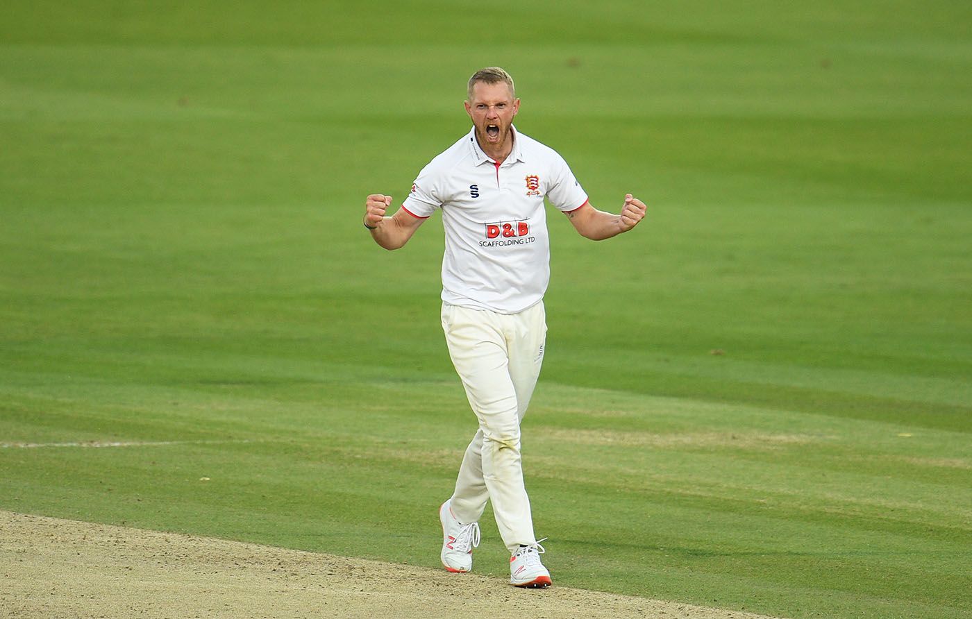 Jamie Porter roars in celebration | ESPNcricinfo.com