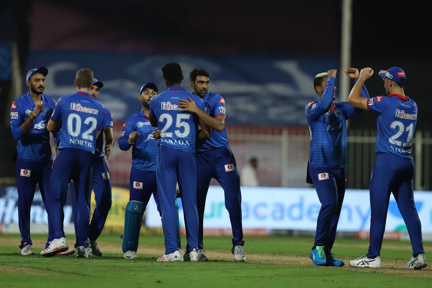 The Delhi Capitals players celebrate their victory | ESPNcricinfo.com