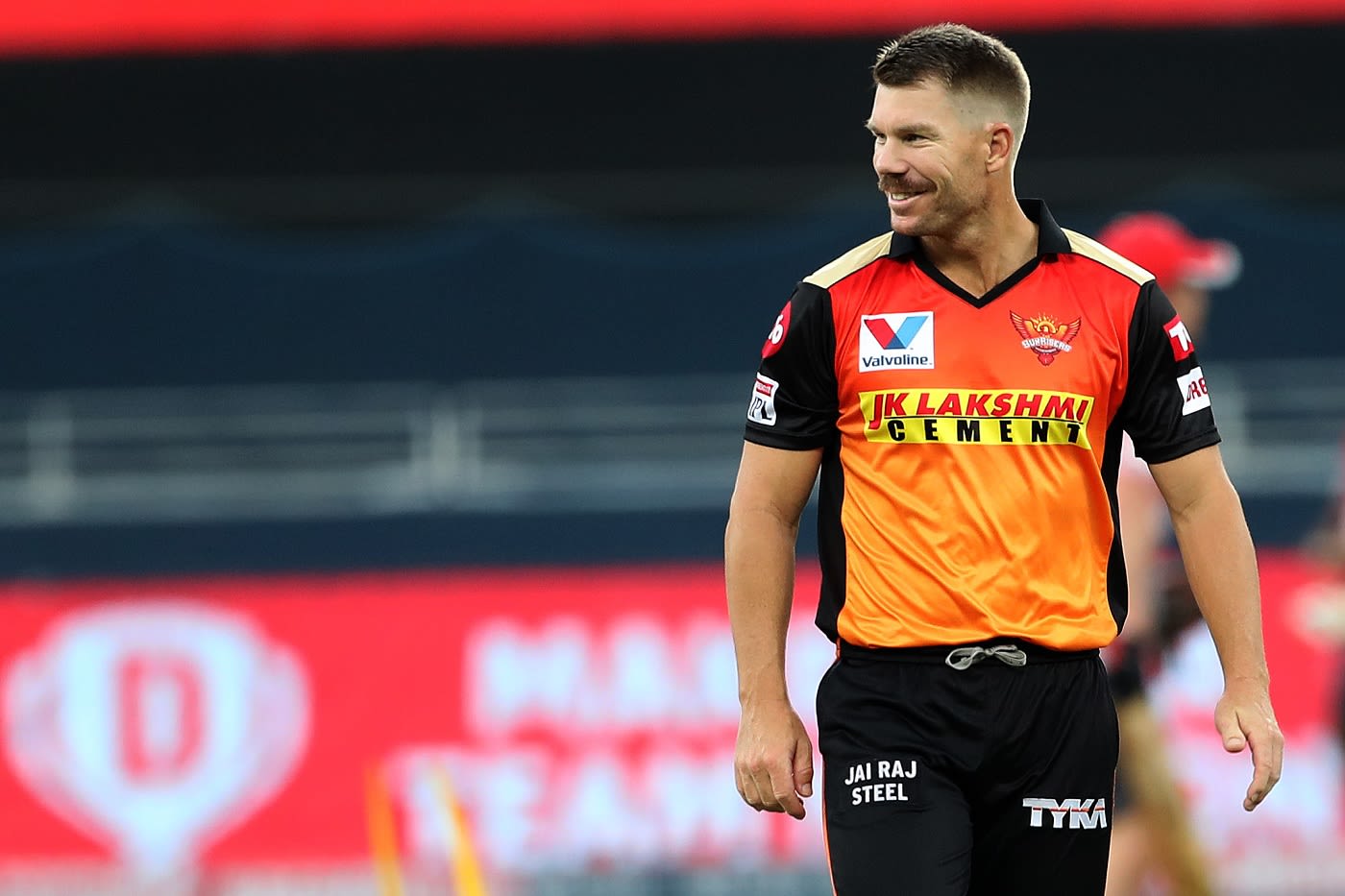 David Warner sports a broad smile at the toss | ESPNcricinfo.com