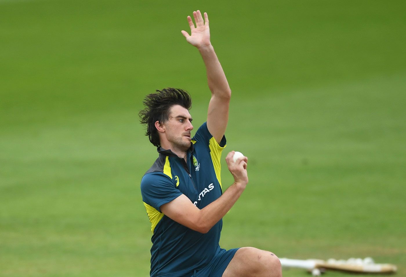 Pat Cummins runs in at training | ESPNcricinfo.com