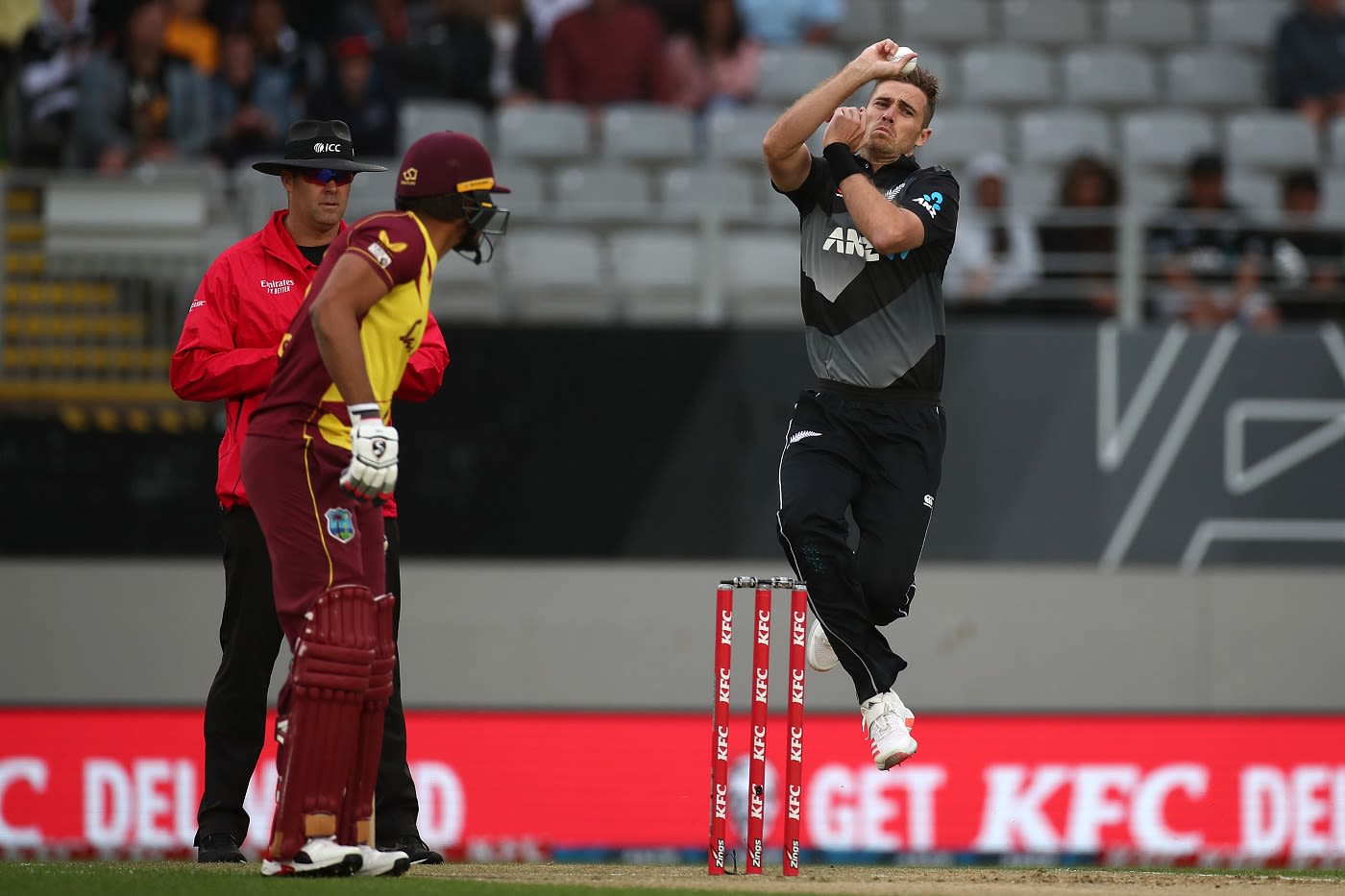 Tim Southee in his delivery stride | ESPNcricinfo.com
