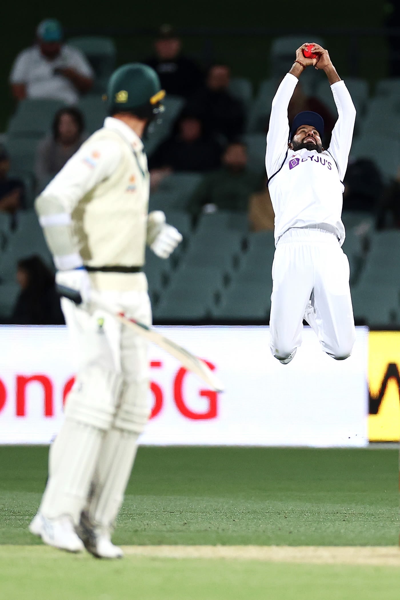 Cheteshwar Pujara takes a flying catch at first slip | ESPNcricinfo.com