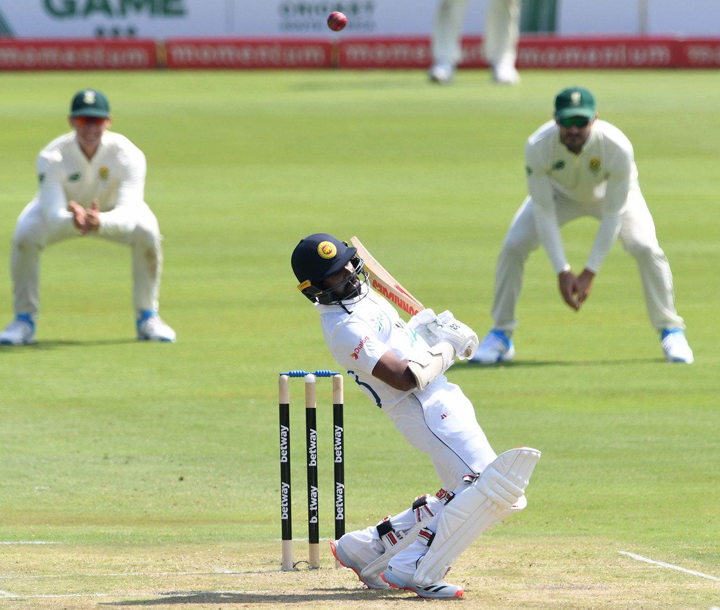 Niroshan Dickwella sways inside the line of a short ball | ESPNcricinfo.com