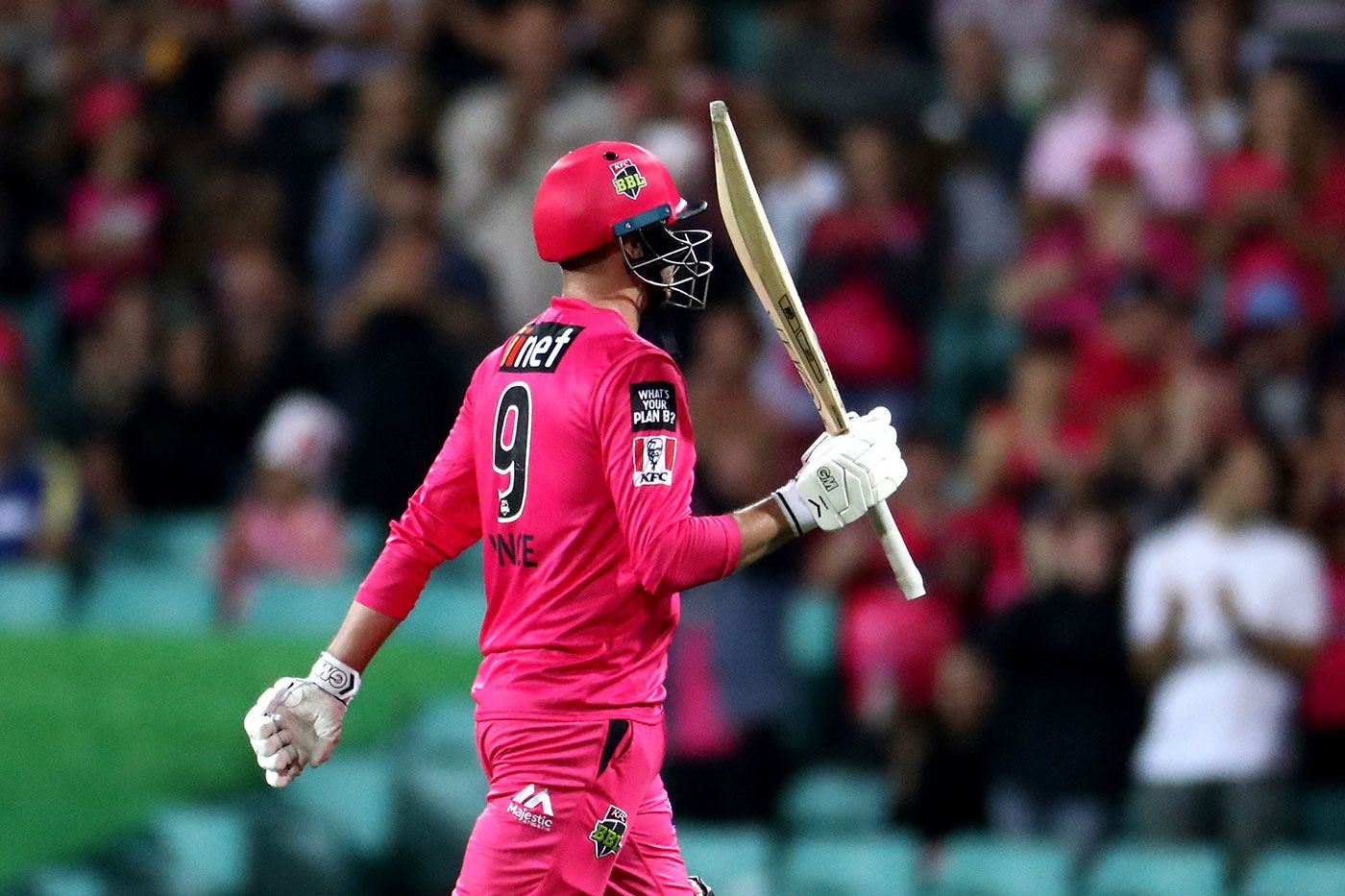 James Vince takes in the applause for his 95 | ESPNcricinfo.com