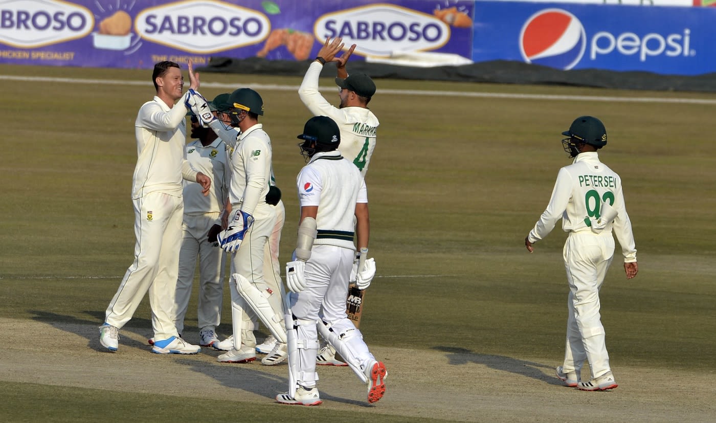 George Linde picked up two wickets in quick succession | ESPNcricinfo.com