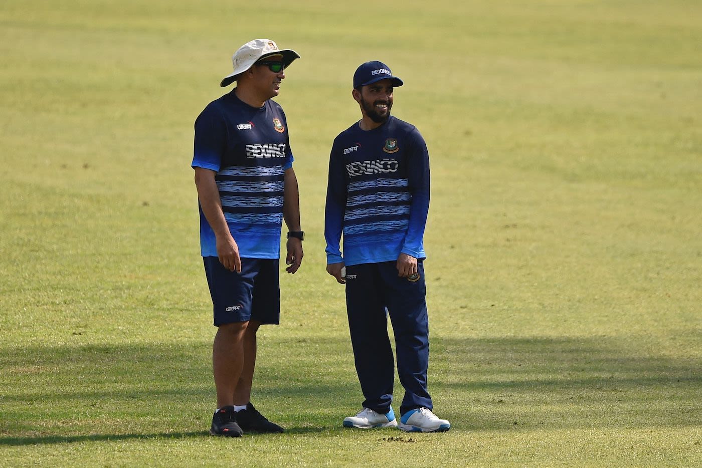 Russell Domingo and Mominul Haque find a reason to smile while training ...