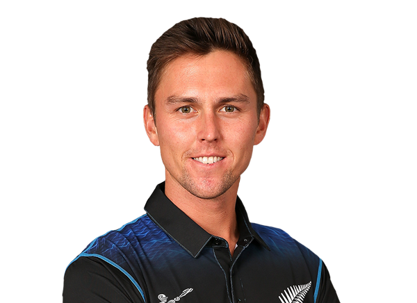 Who has taken more wickets in the Powerplay in IPL 2022 Trent Boult or ...