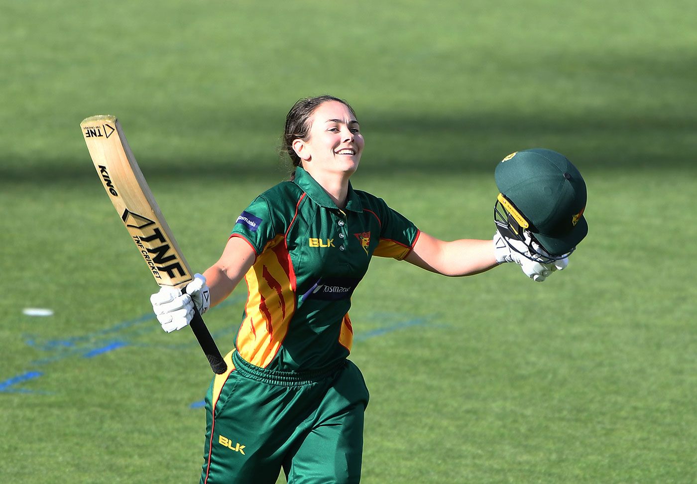 Heather Graham celebrates her century | ESPNcricinfo.com