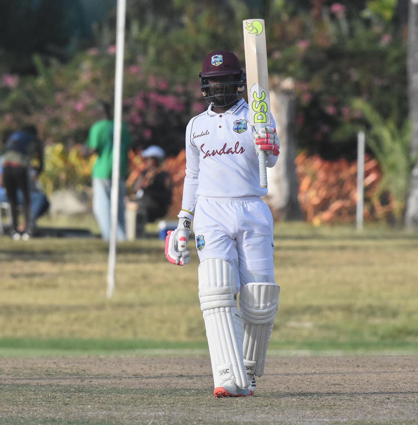 Kavem Hodge acknowledges his half-century | ESPNcricinfo.com