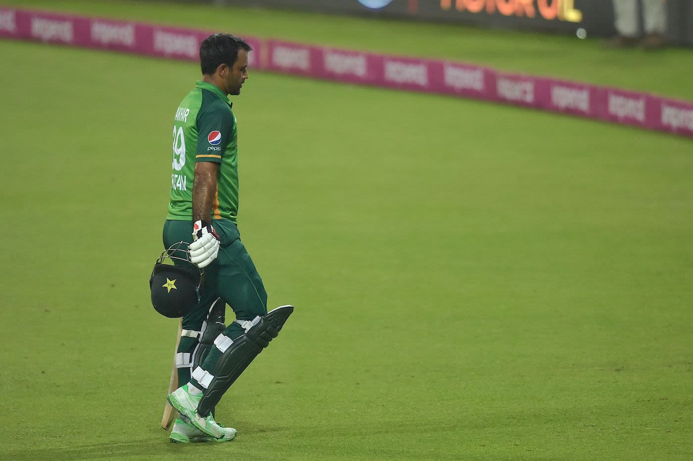 Fakhar Zaman walks back after taking Pakistan close | ESPNcricinfo.com