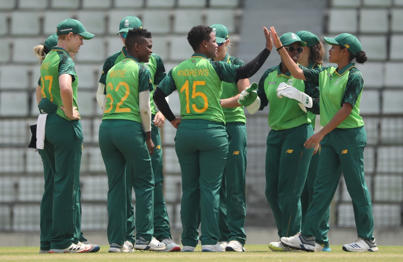Michaela Andrews celebrates a wicket with her team-mates | ESPNcricinfo.com