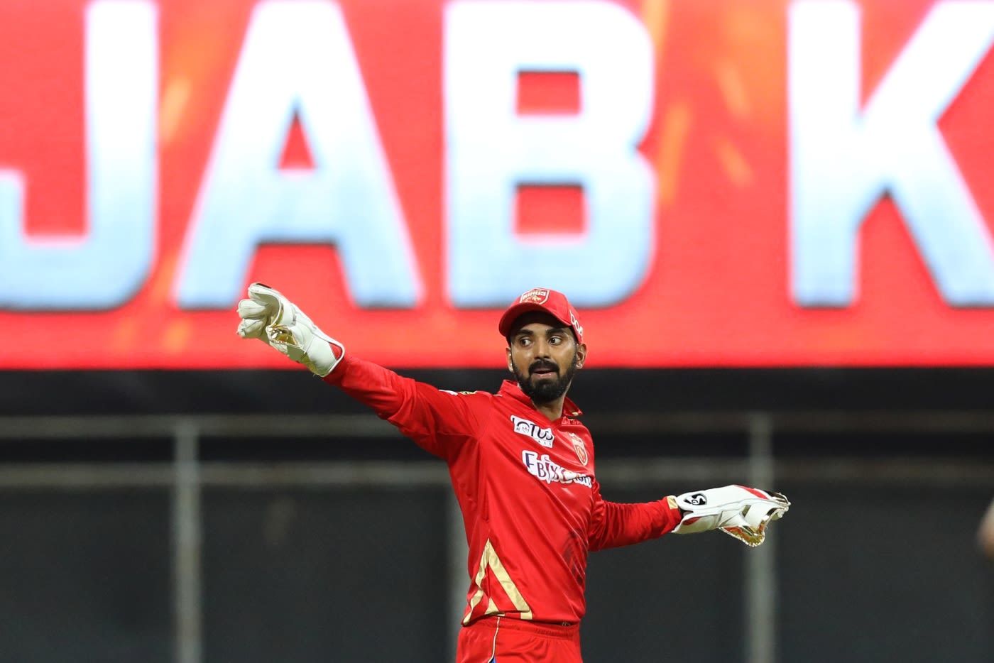 Kl Rahul Sets His Field Espncricinfo