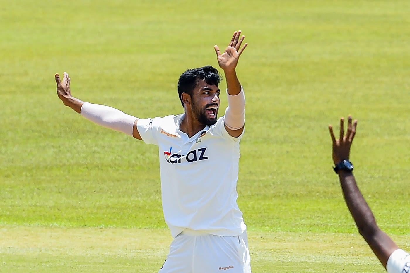 Abu Jayed unsuccessfully appeals for lbw | ESPNcricinfo.com