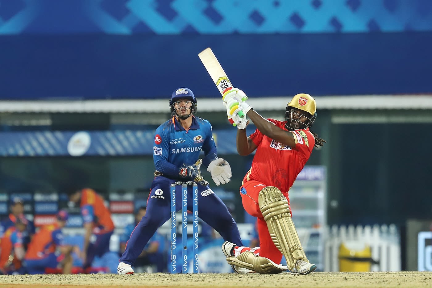 Chris Gayle goes big | ESPNcricinfo.com