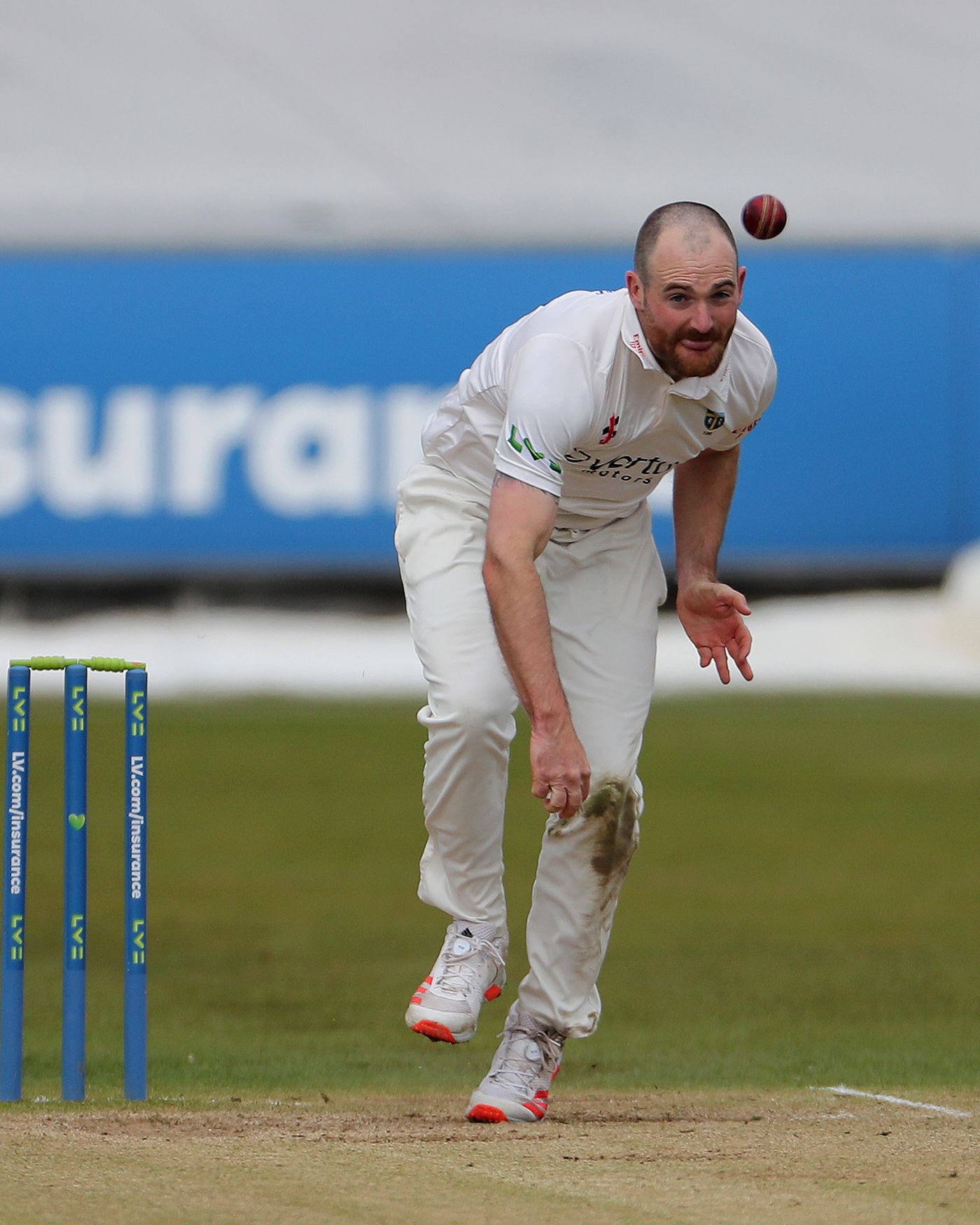 Ben Raine took four wickets as Essex were bowled out for 182 ...