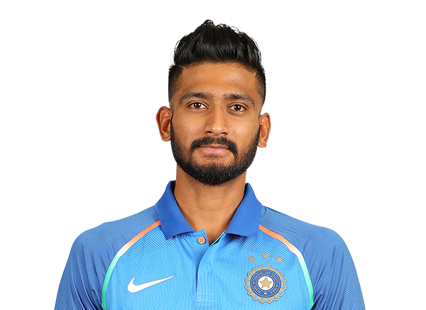 which bowler has the most wickets in the powerplay in 2025