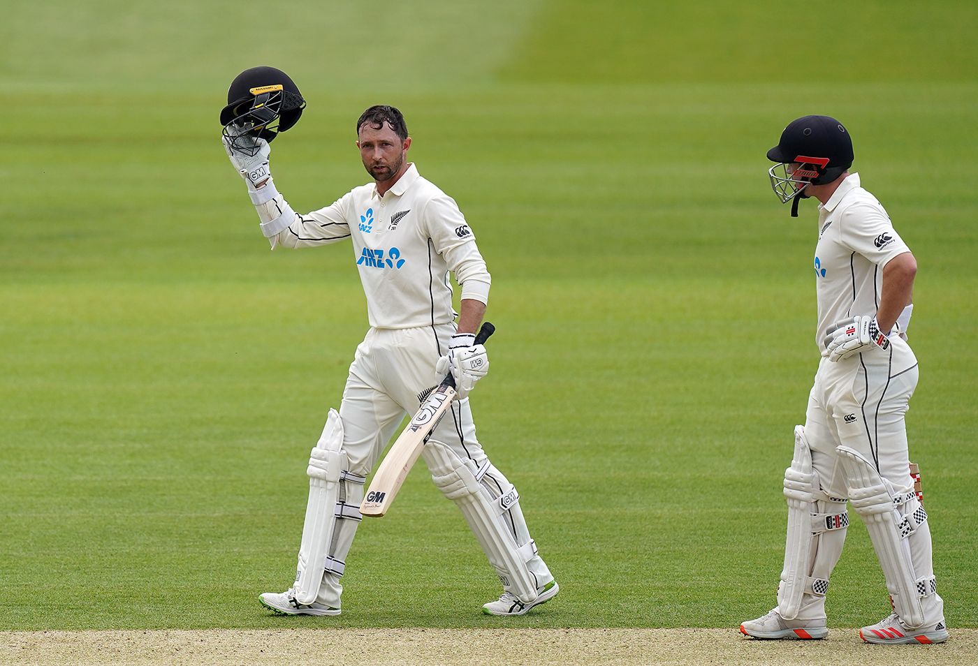 Devon Conway celebrates his century on debut | ESPNcricinfo.com