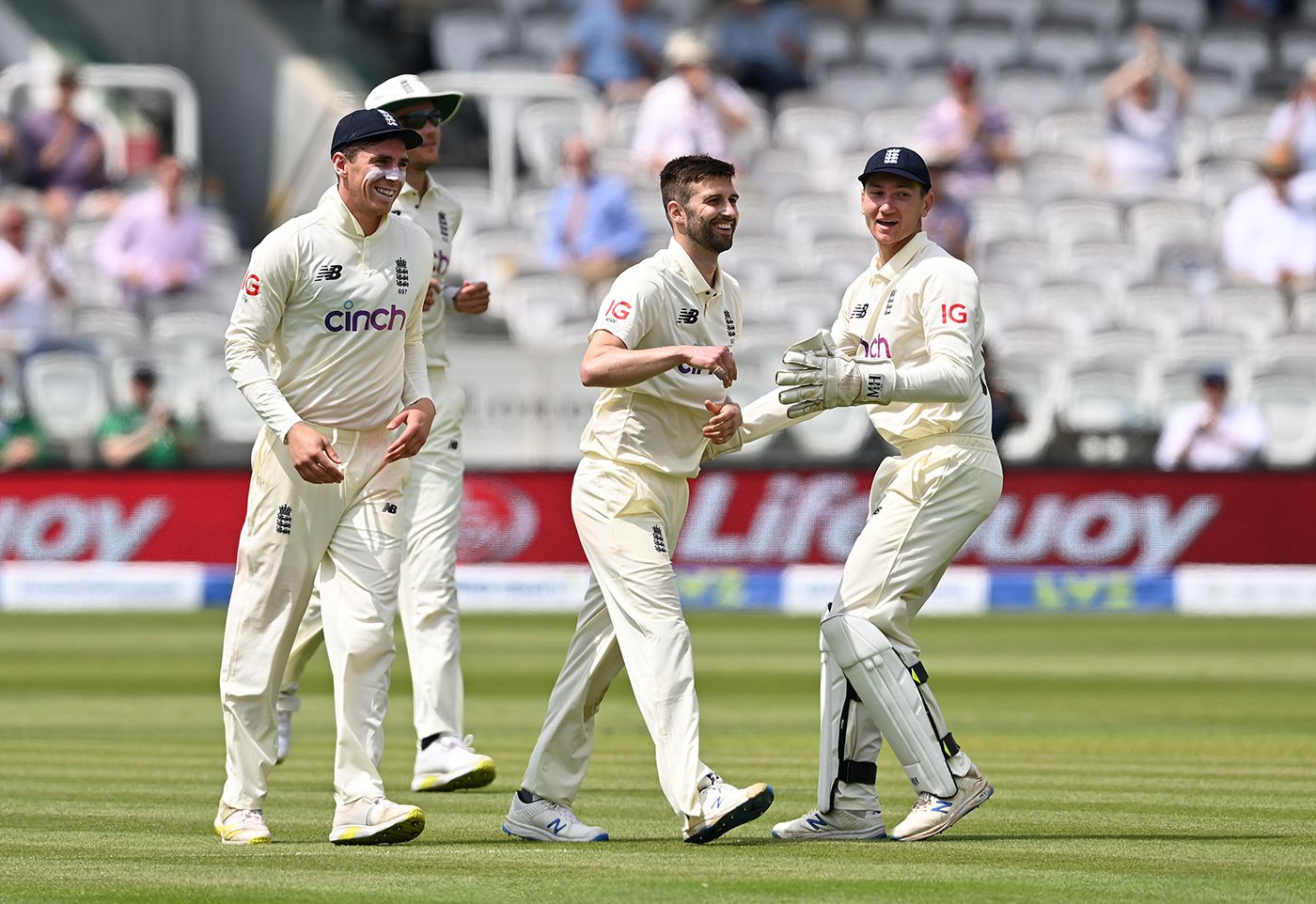 Mark Wood made the breakthrough for England on the second morning ...