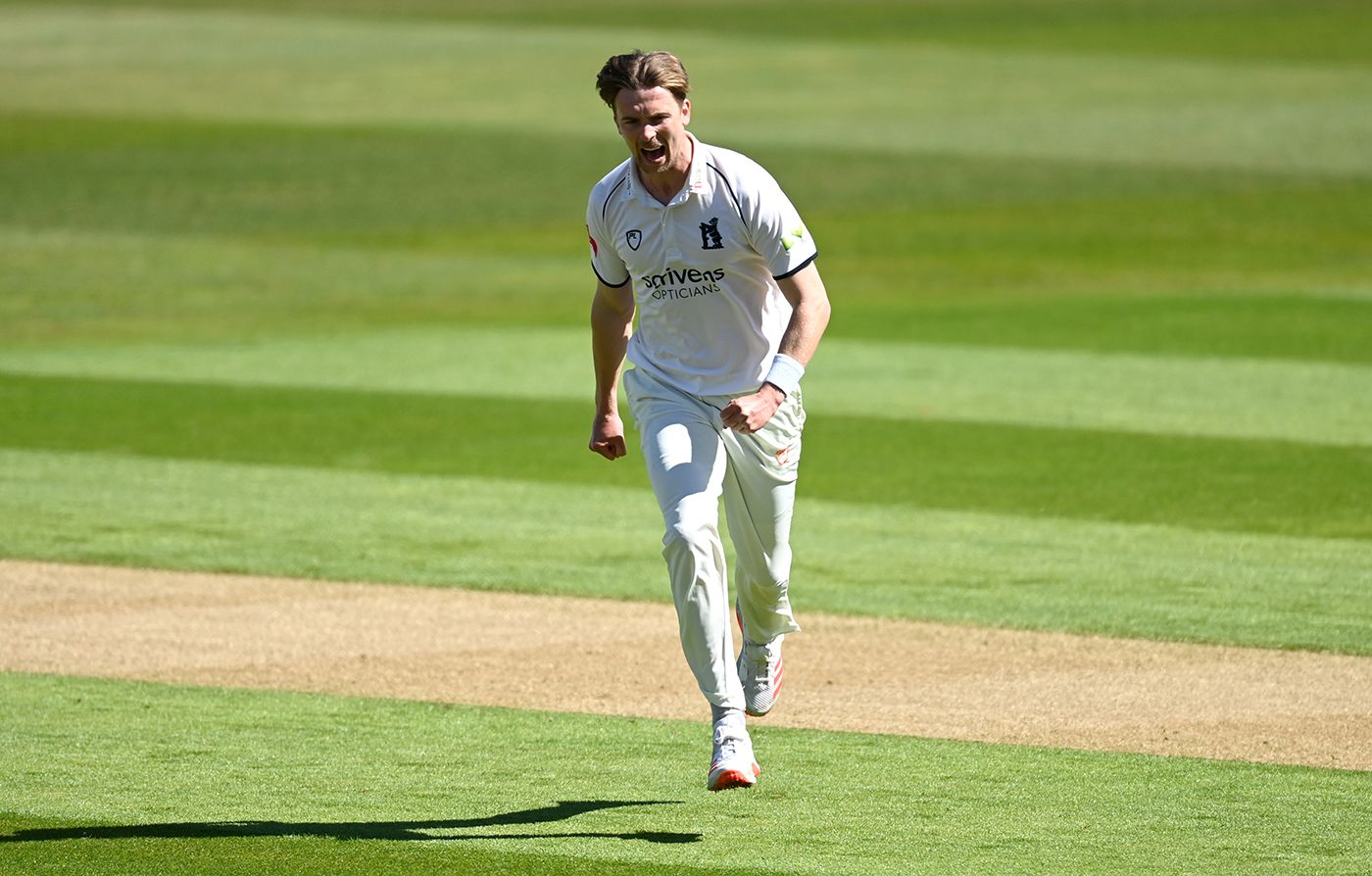 Craig Miles celebrates a breakthrough | ESPNcricinfo.com